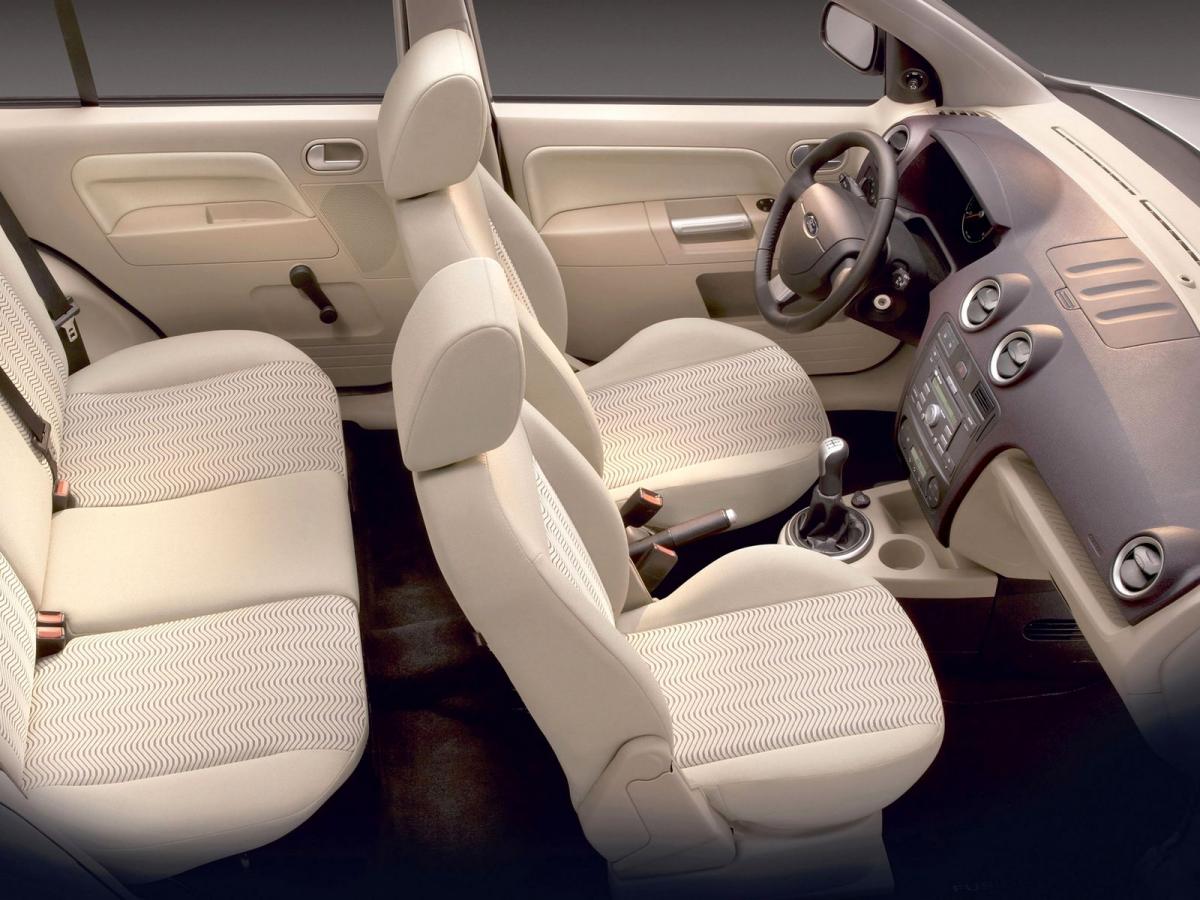 Ford Fusion technical specifications and fuel economy